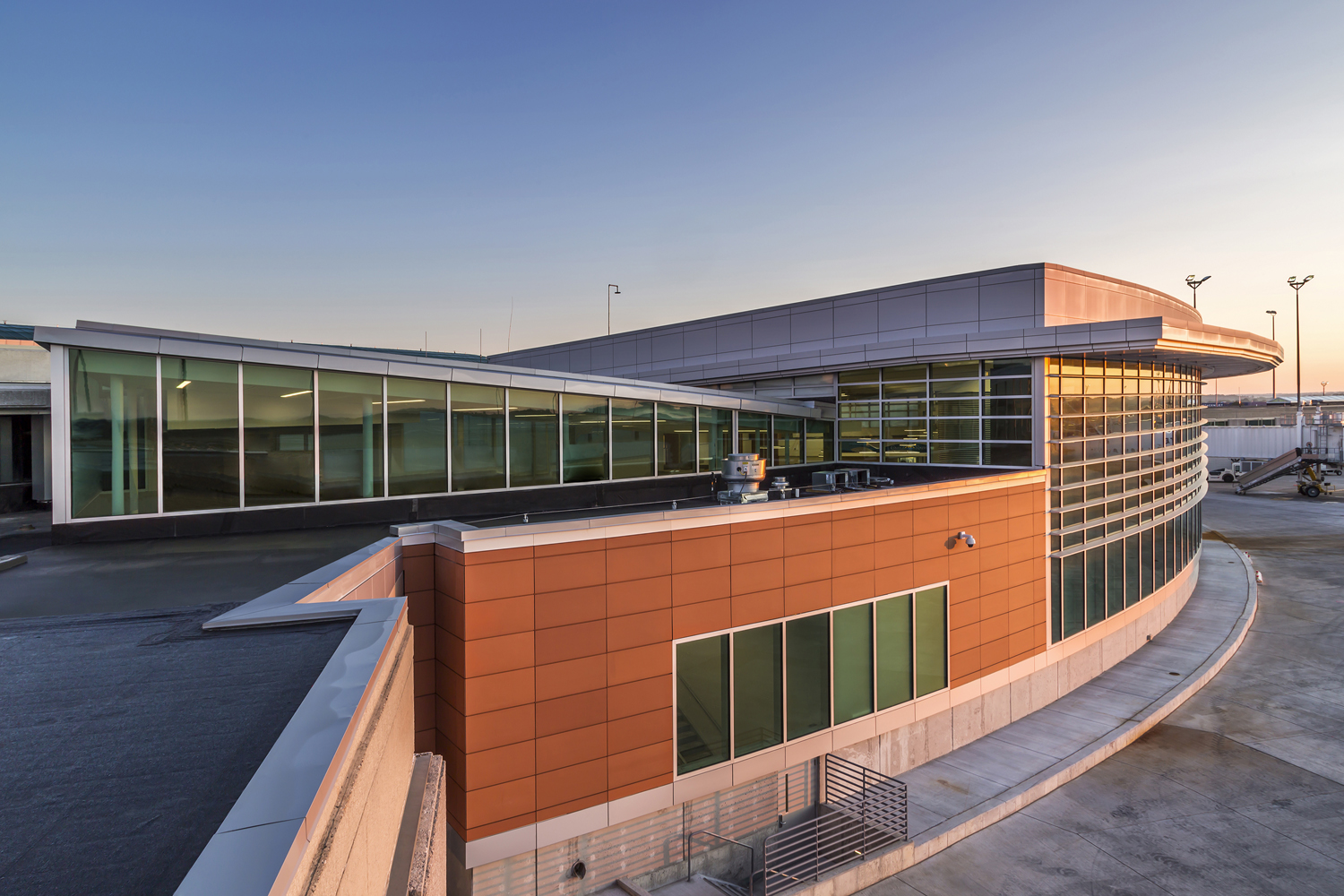 Gerald R. Ford Airport - Vos Glass LLC